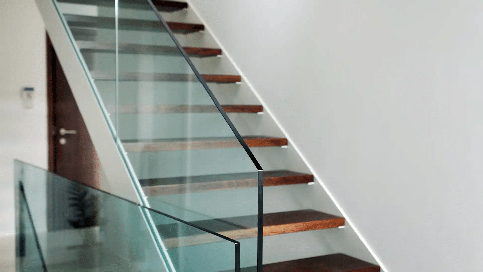 How is Architectural Glass Made – Step by Step | Glass by Design